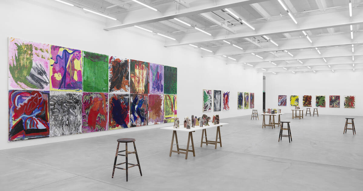 Artist Josh Smith discusses his work during Graduate Art Seminar ...